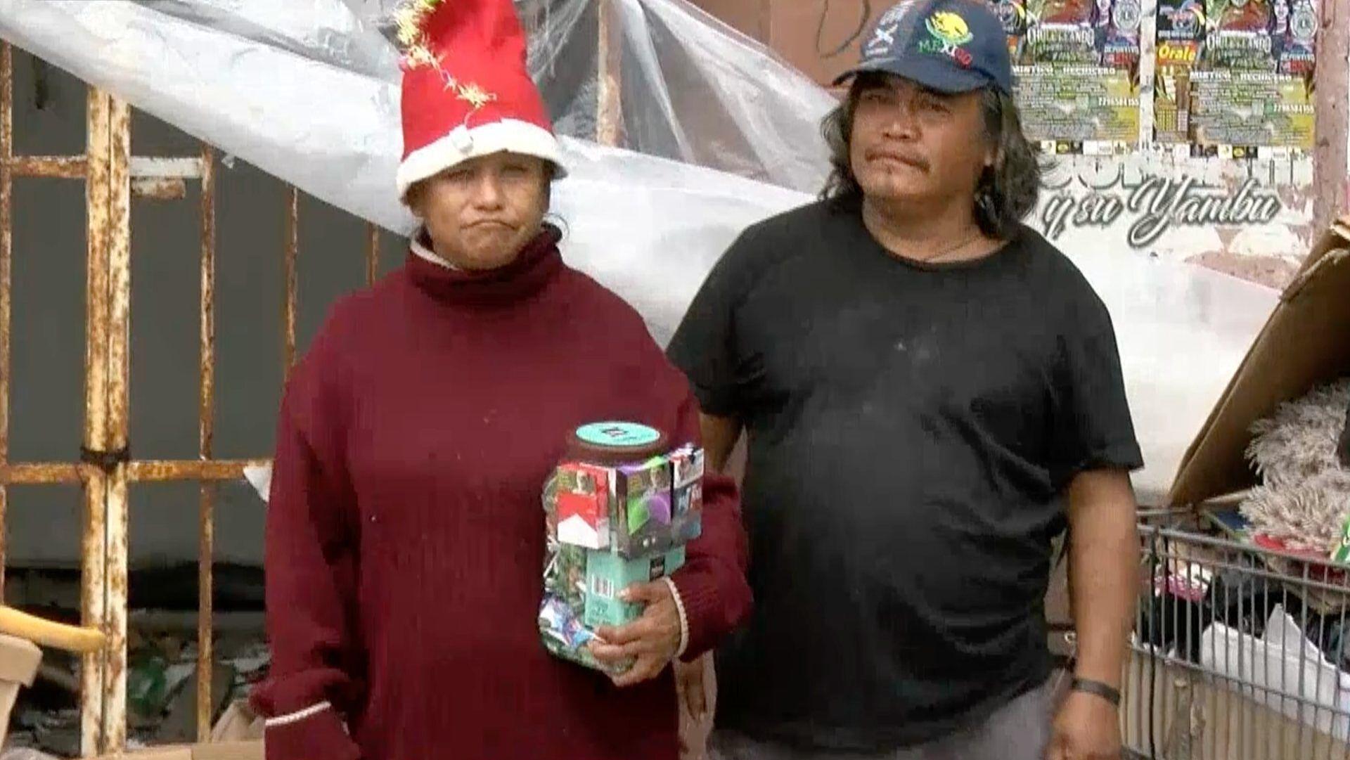 Joel y Juanita Viven su Amor en la Calle sin Preocuparse por el Futuro ...