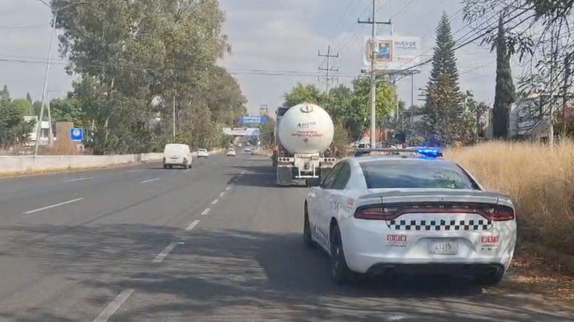 Aseguran Pipa de Gas LP Sin Acreditación del Producto | N+