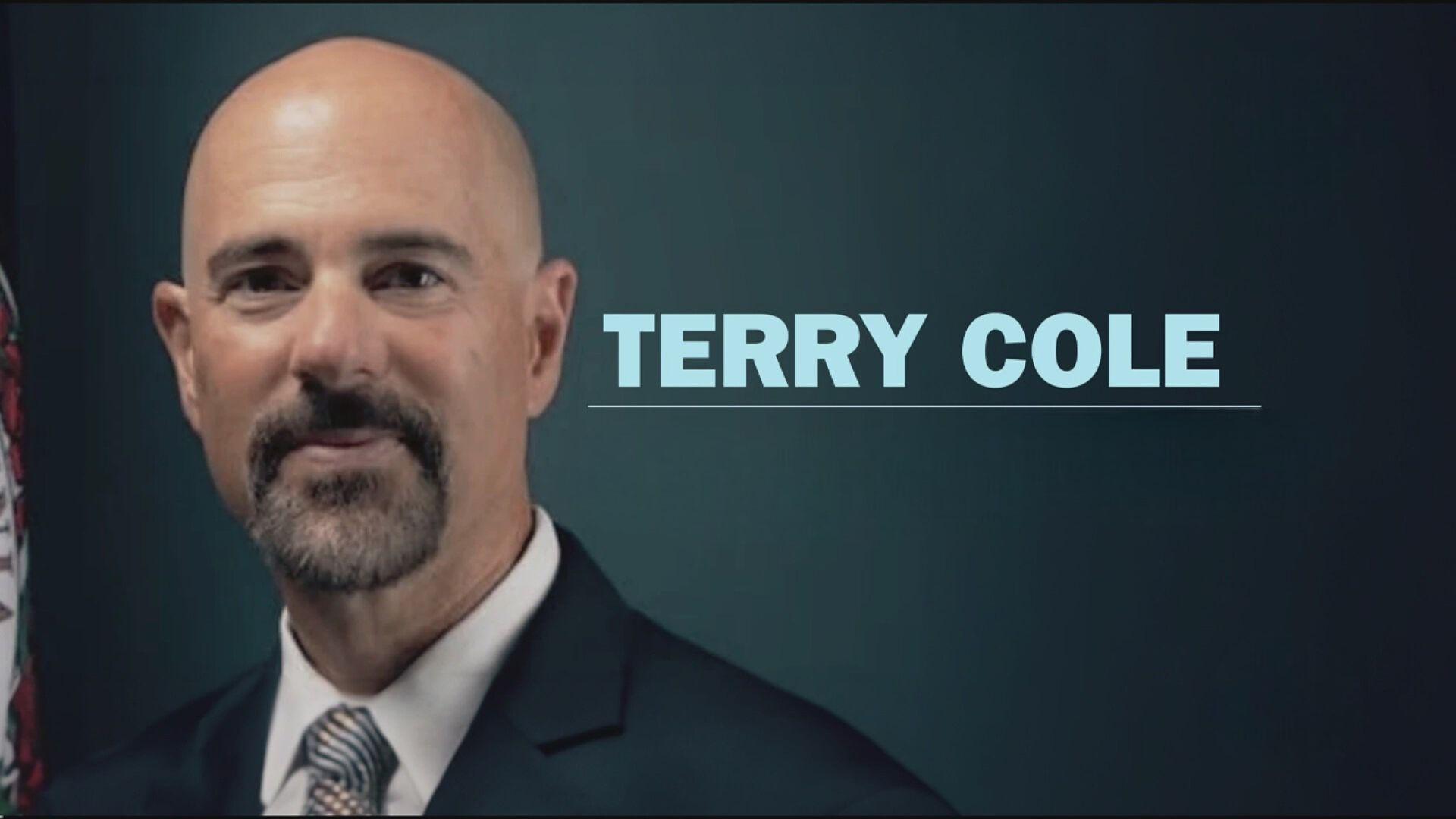 Donald Trump Nomina a Terry Cole como el Próximo Director de la DEA ...