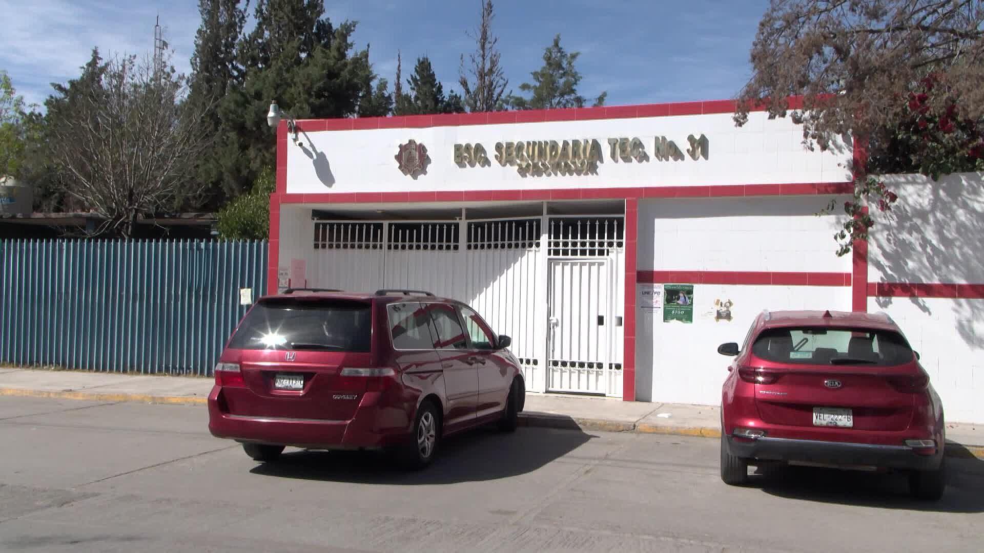 Investigan Fallecimiento de Estudiante en Secundaria de Soledad de ...