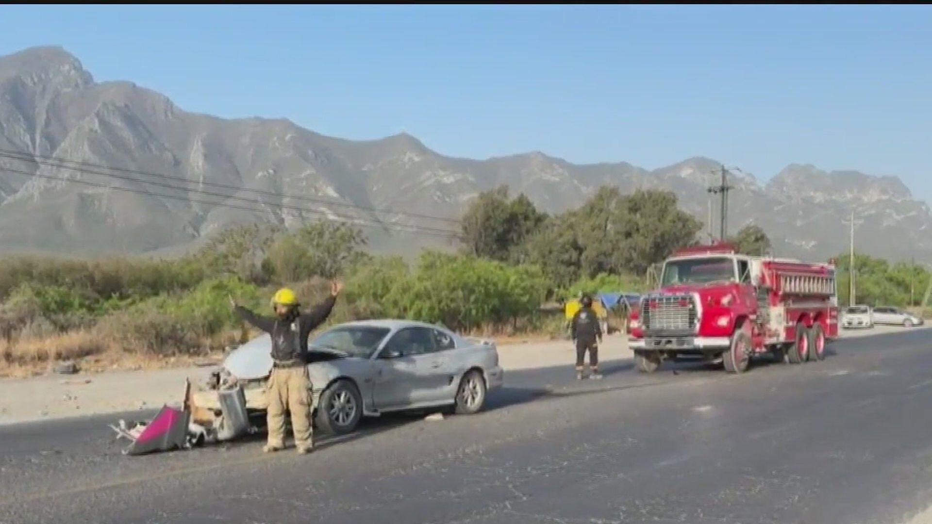 Deja Tres Heridos Volcadura de Vehículo en Carretera Monterrey- Monclova | N+