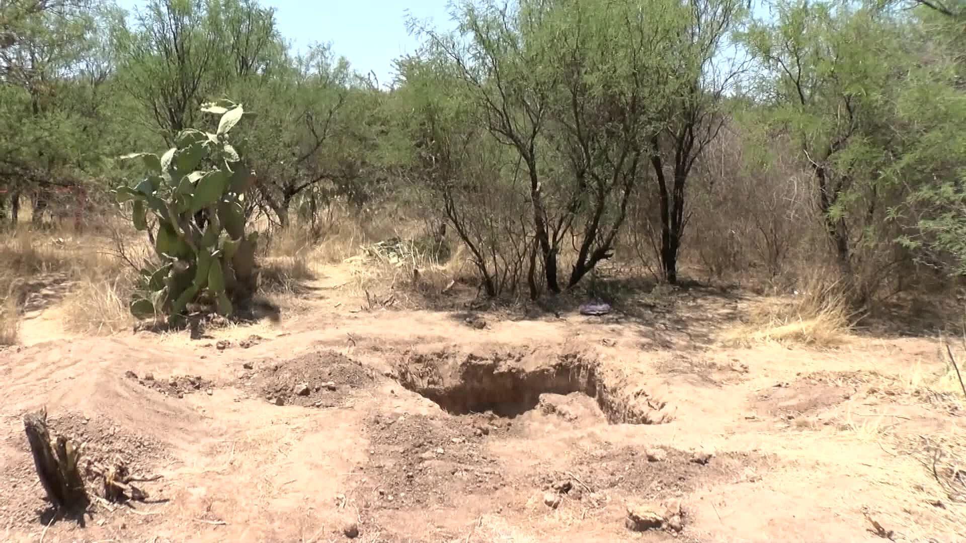 Localizan una Fosa Clandestina con 3 Cuerpos en Pabellón de Arteaga; Hay 5 Detenidos | N+