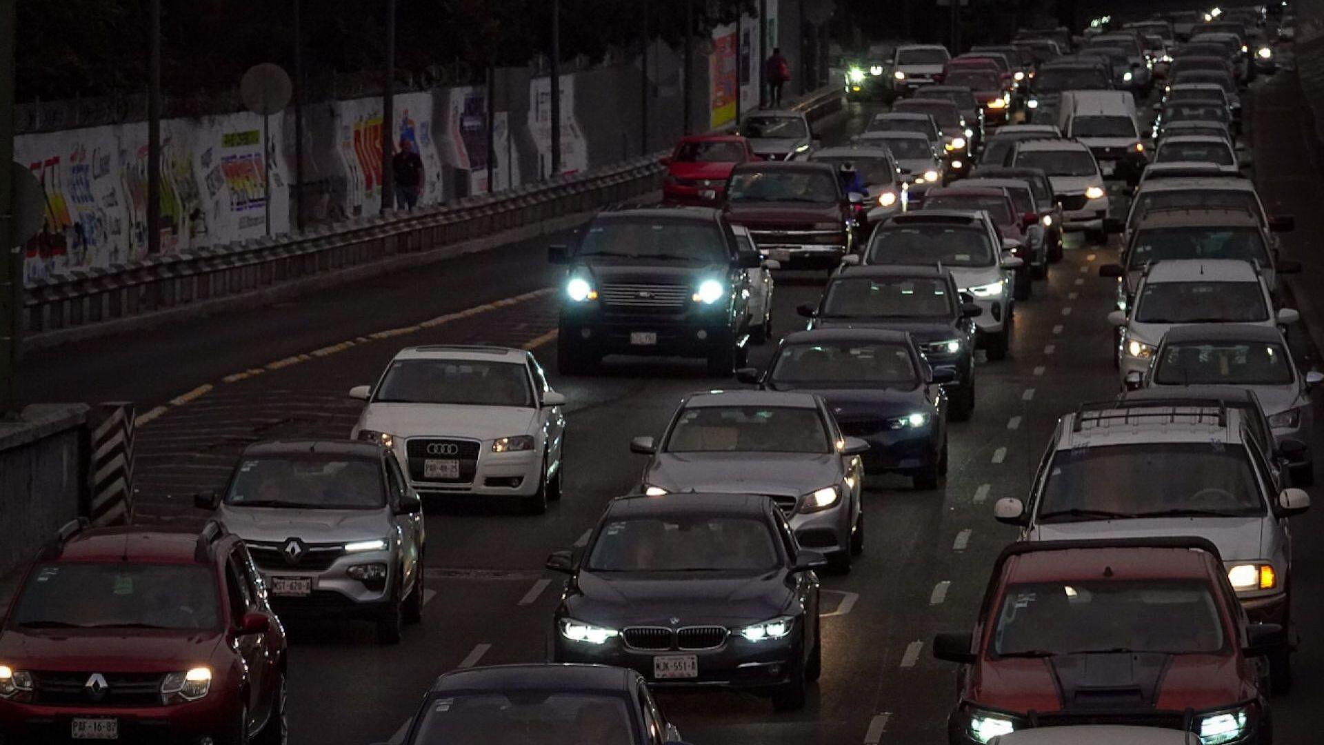 Doble Hoy No Circula: ¿Qué Coches No Circulan este Jueves 24 de Abril por Contingencia Ambiental ...