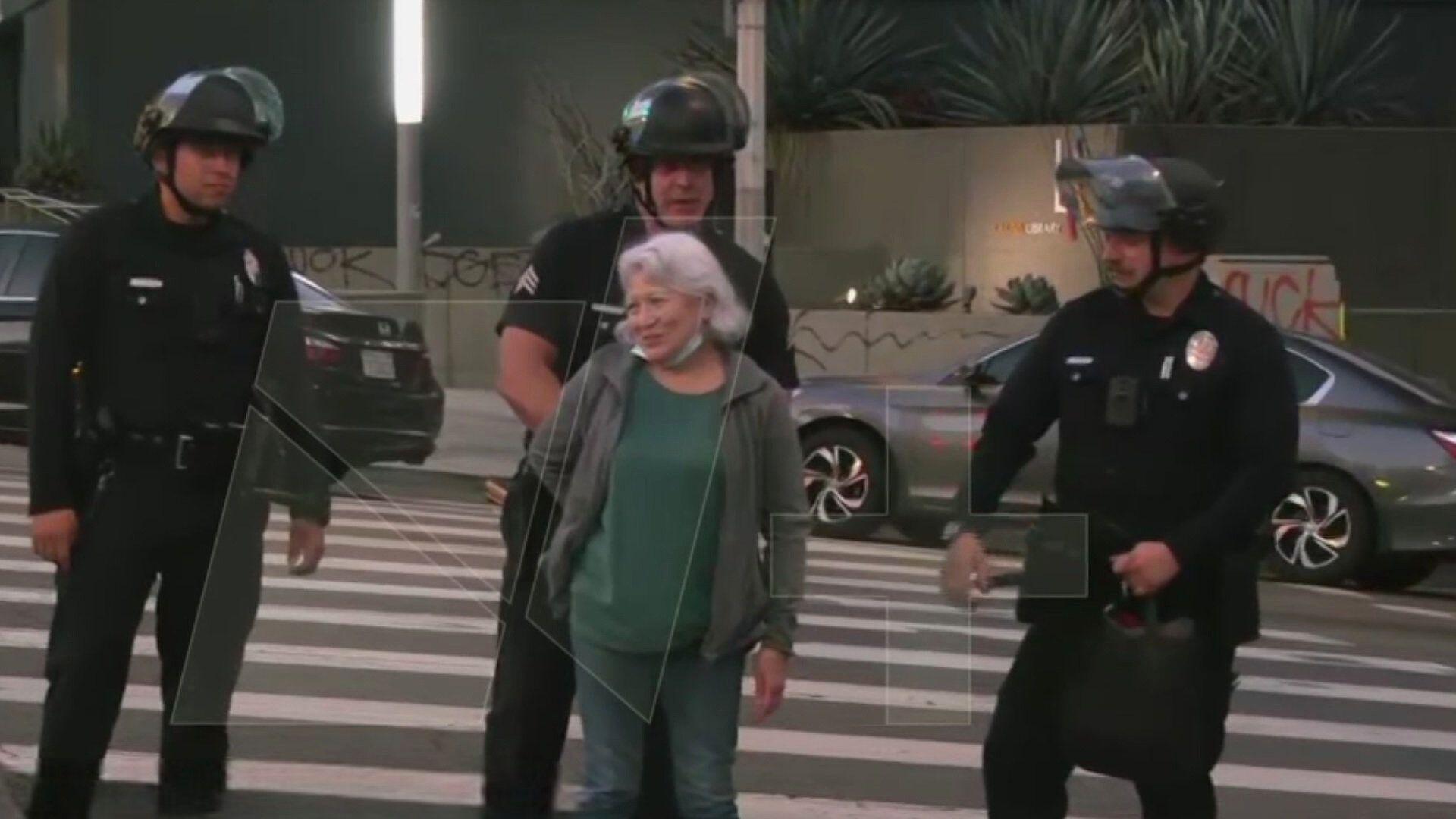 Liberan a Señora Arrestada por Accidente Durante Toque de Queda en Los ...