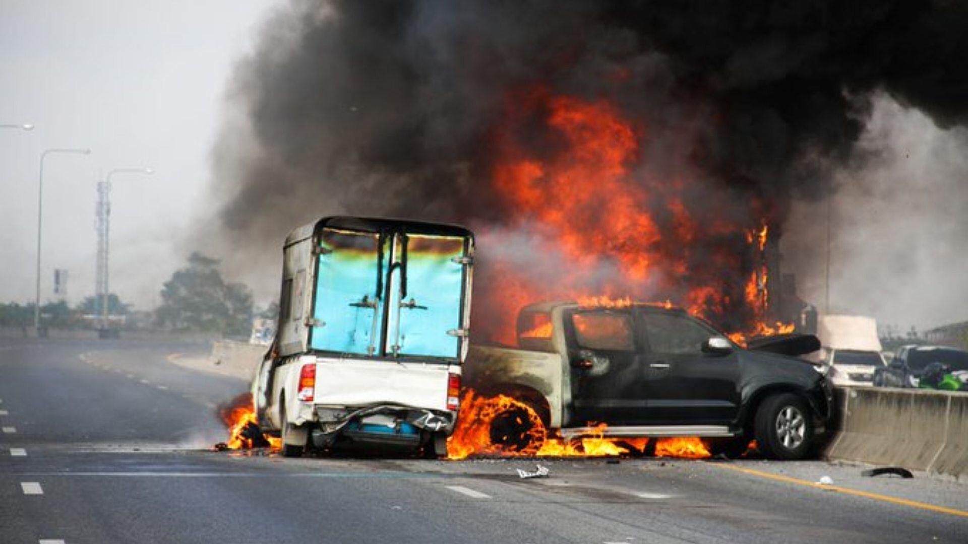 Nueva Jornada Violenta en Tierra Caliente, Michoacán: Queman Vehículos ...