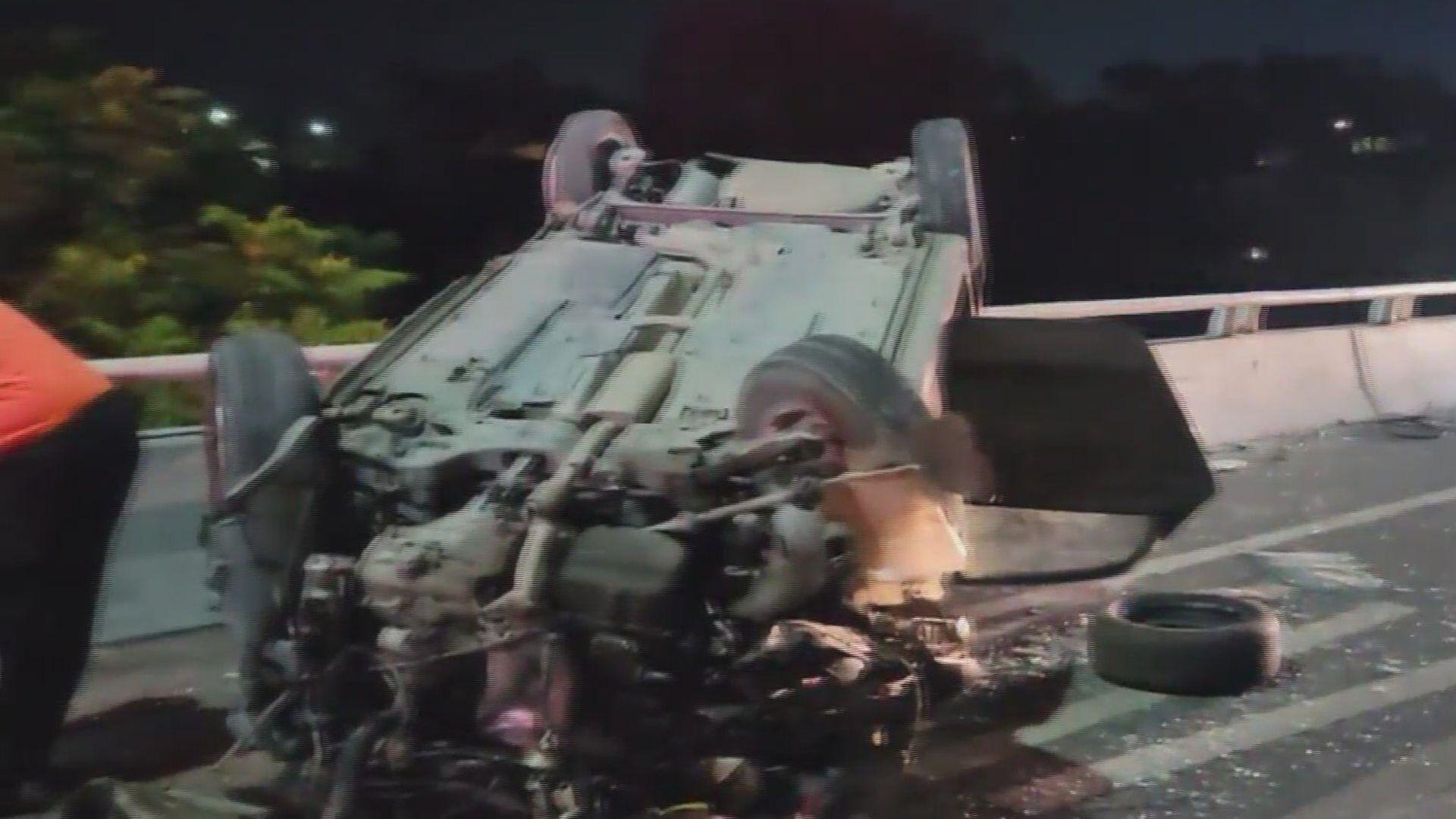 Deja Volcadura Un Muerto y Un Herido en Av. Morones Prieto en Guadalupe, NL | N+