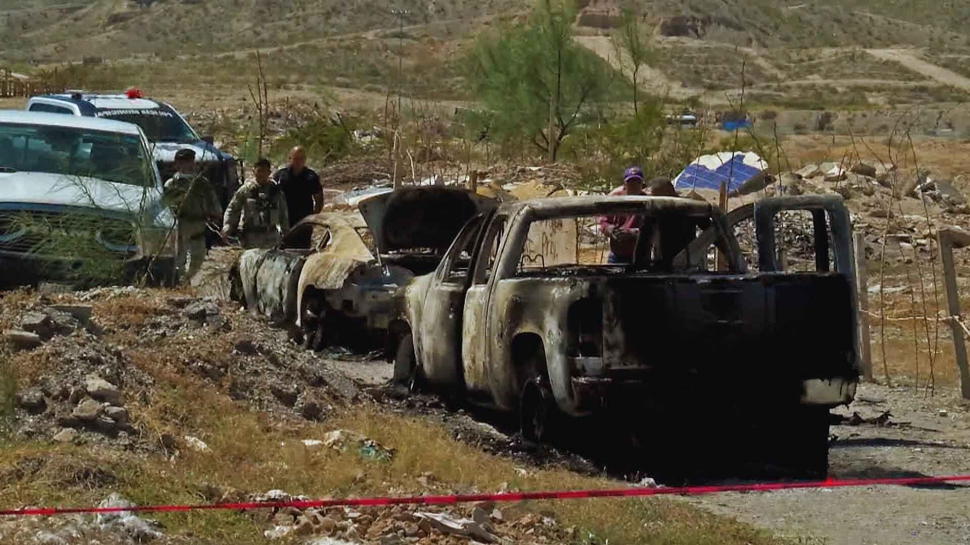 Hallan Dos Cuerpos Calcinados Dentro de un Vehículo en Ciudad Juárez | N+