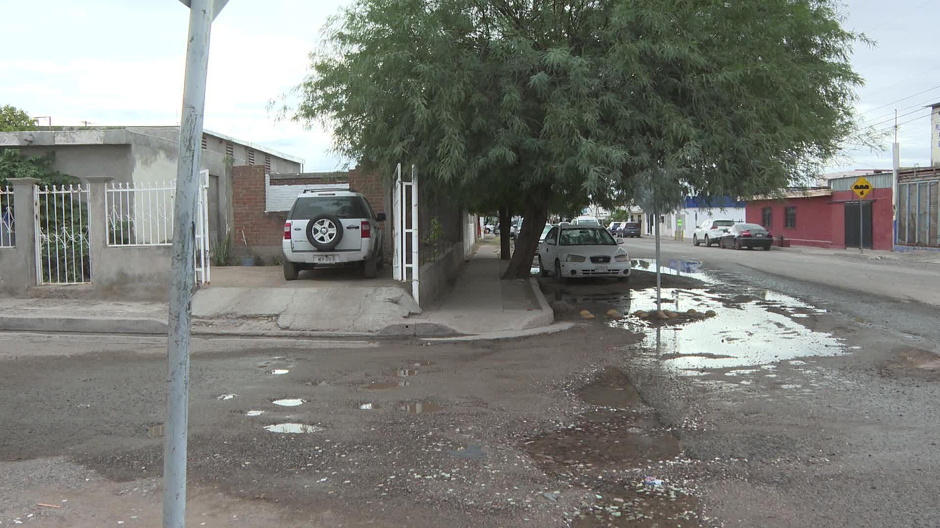 Vecinos Denuncian Fuga de Agua en Colonia Jesús García, en Hermosillo ...
