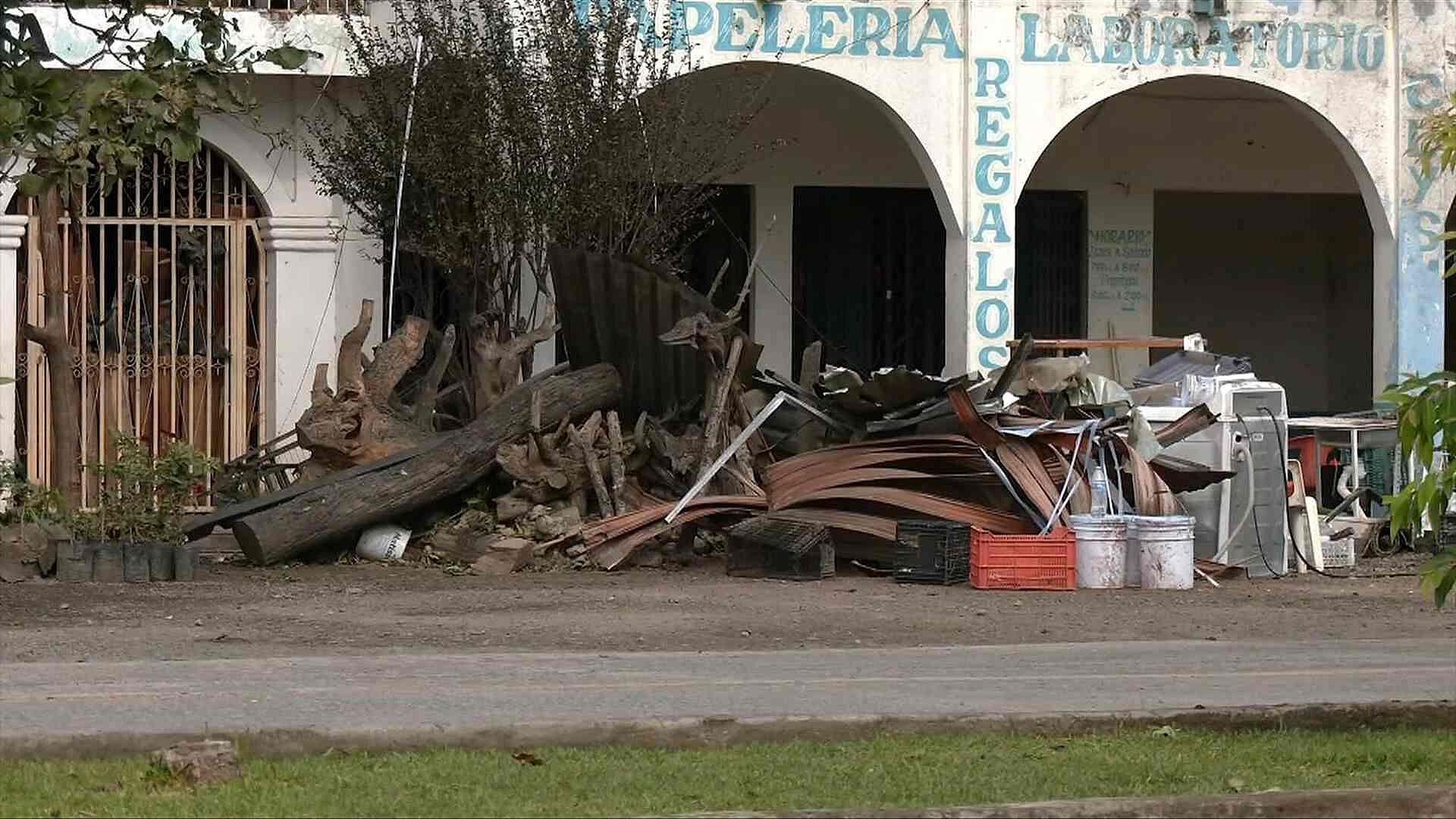 VIDEO: Así se Ven los Daños en Coahuayana, Michoacán, tras Explosión de ...