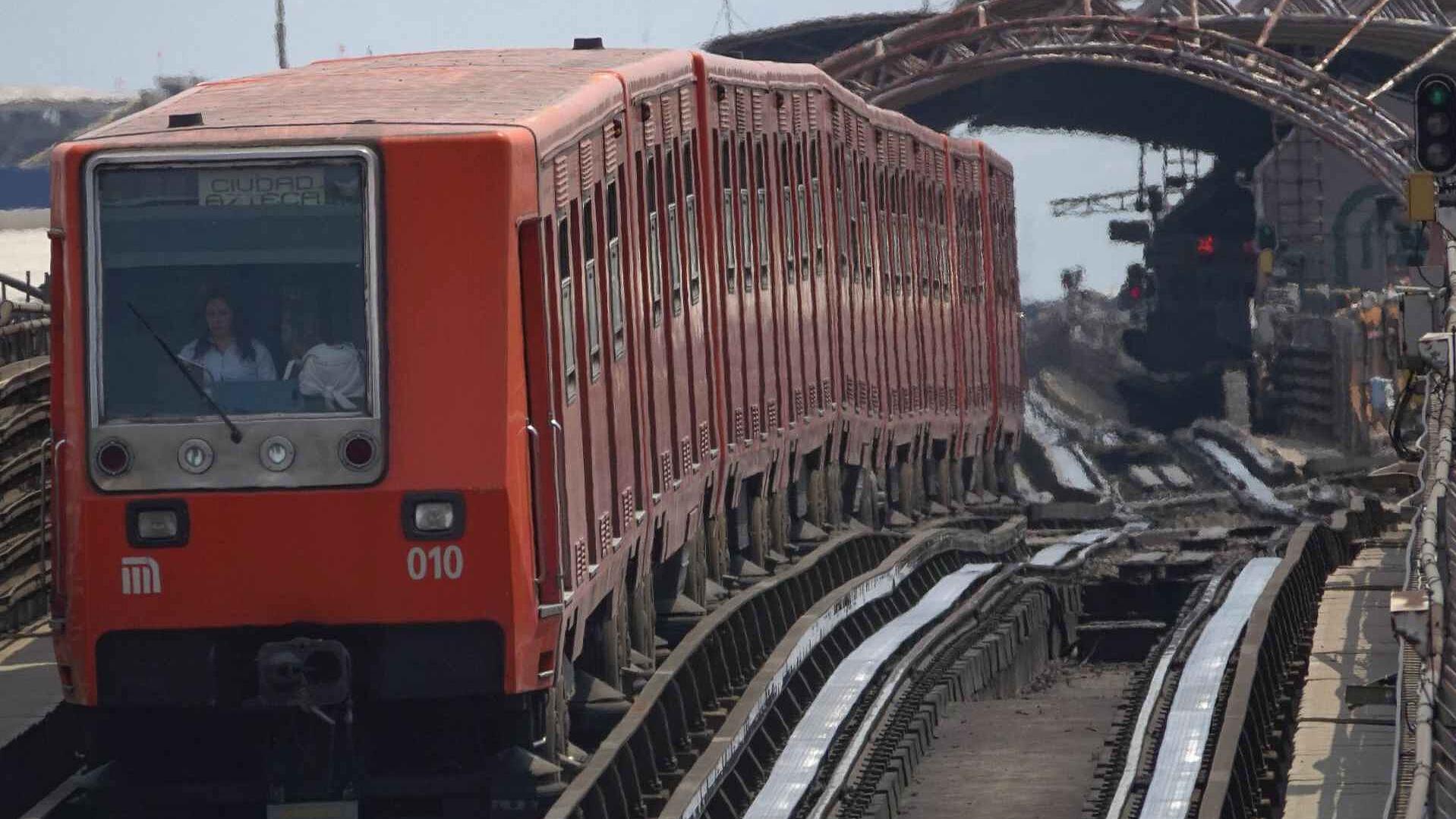 ¿Qué Pasó en la Línea B del Metro CDMX? Servicio Suspendido por Hombre ...