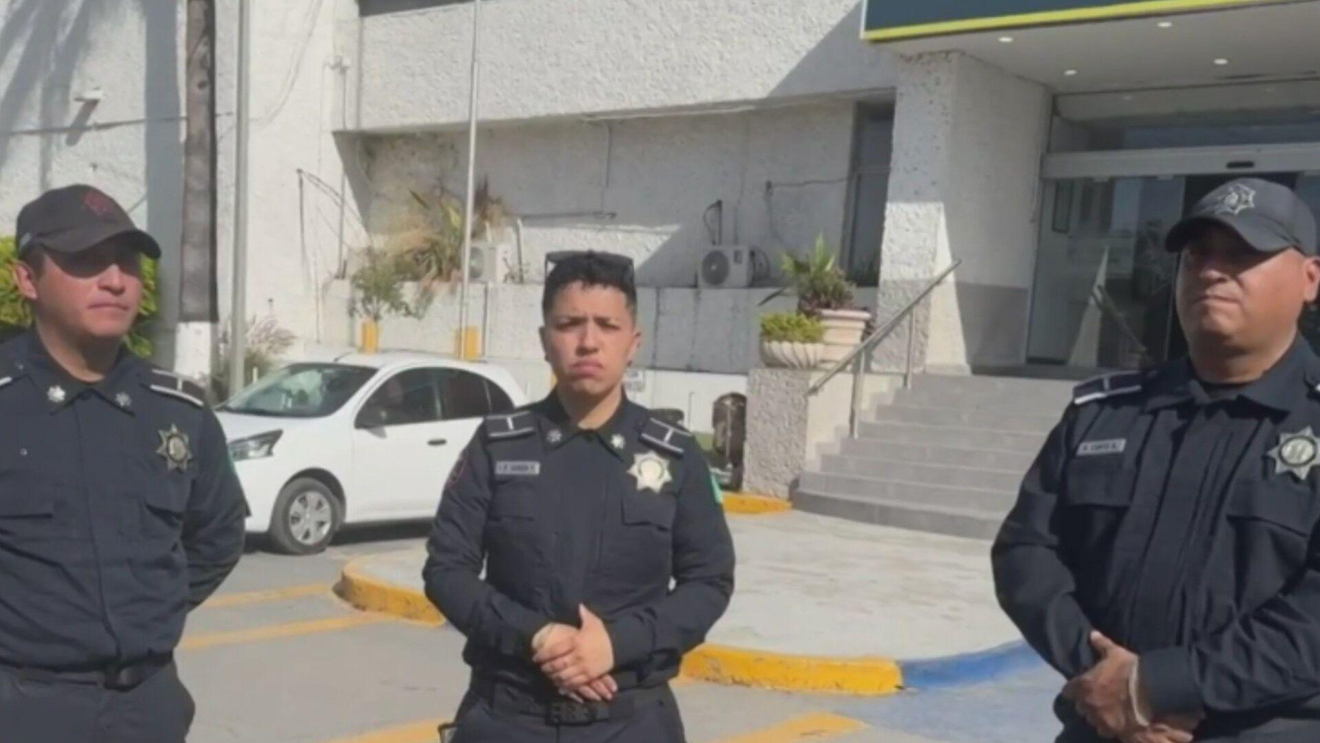 Policías Narran Rescate de Adultos Mayores en Incendio de Casa en ...