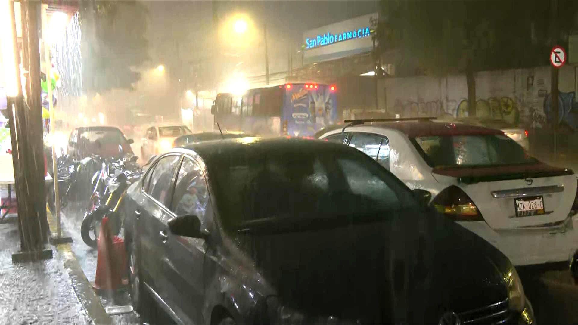 Reportan Fuerte Lluvia en Vasco de Quiroga, en la Alcaldía Álvaro ...