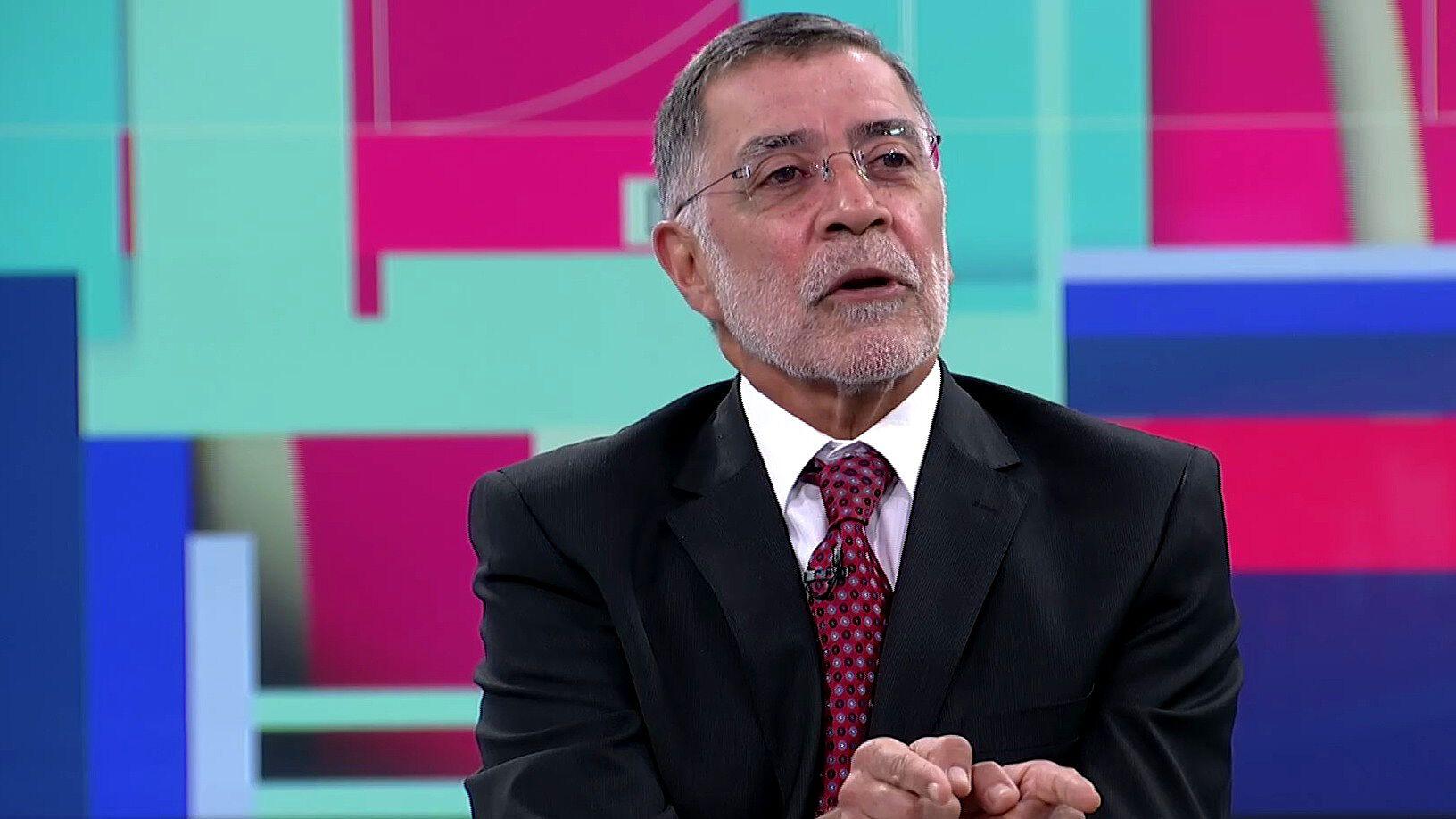 Entorno político de la militarización, el análisis de René Delgado