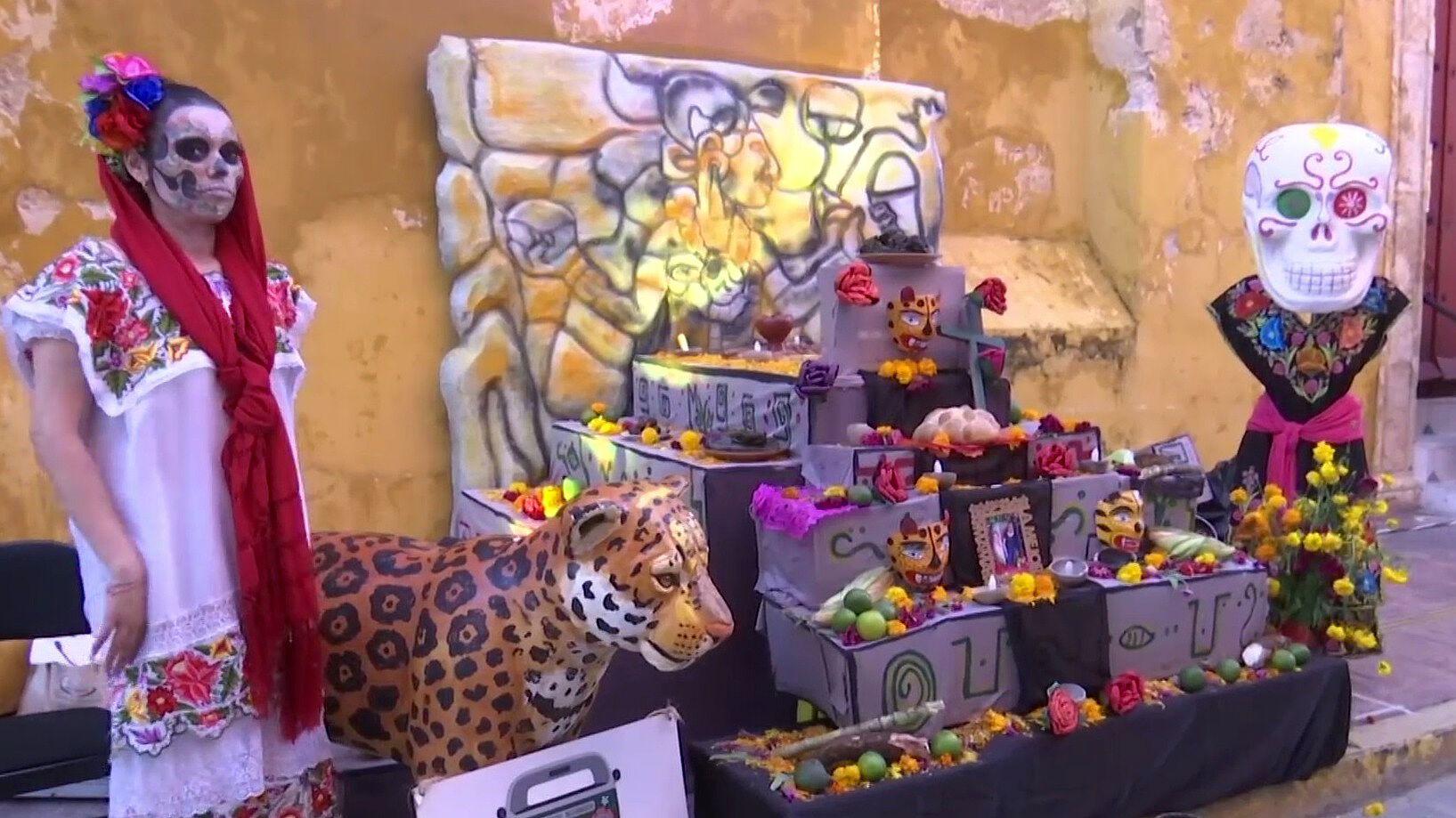 Instalan Más de 200 Altares Mayas por Día de Muertos en Campeche | N+
