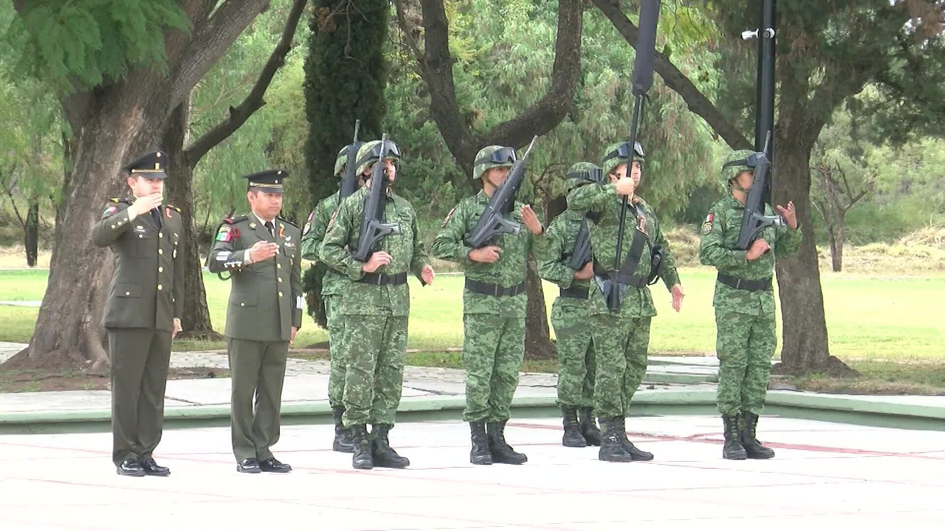 Presentan a Julio César Moreno Mijangos Como Nuevo Comandante de Zona ...