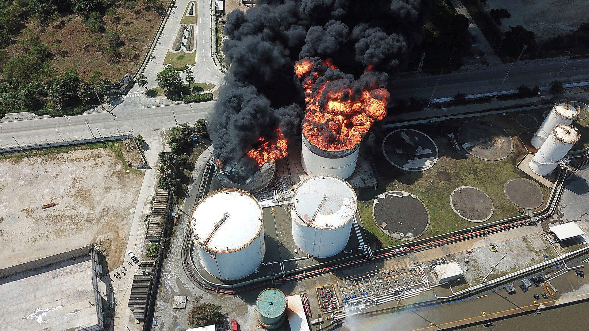 Explosión de Tanque Deja Un Muerto en Colombia | N+