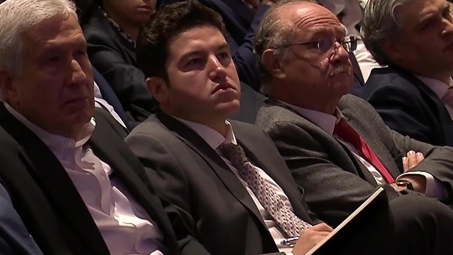 Viaja Samuel a Austin Para Conocer los Detalles de la Planta de Tesla | N+