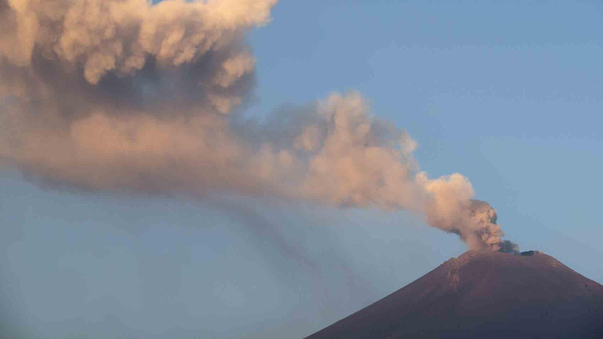 Volcán Popocatépetl, Dióxido de Azufre Llegará a Península de Yucatán | N+
