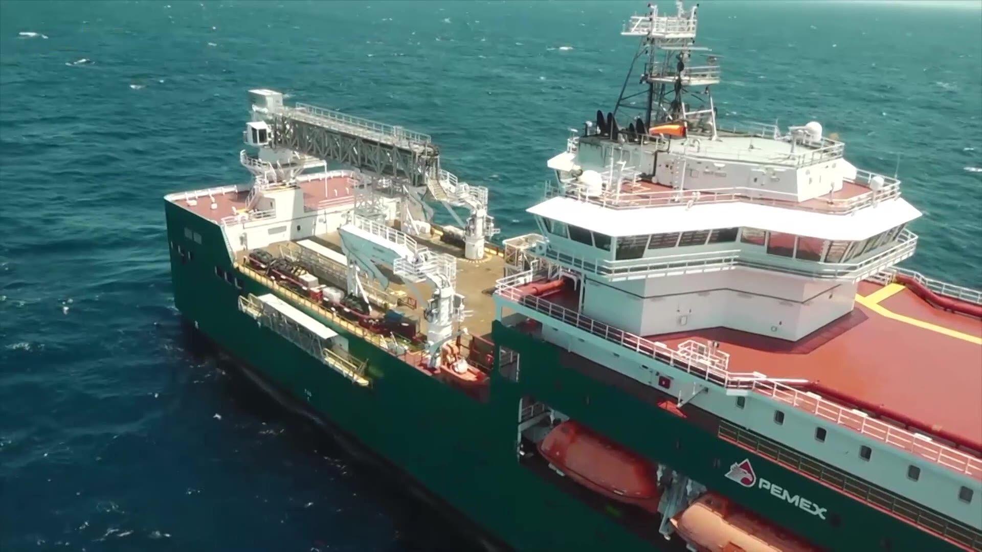 Helicóptero con Personal de ‘PEMEX’ se Desploma en Campeche | N+