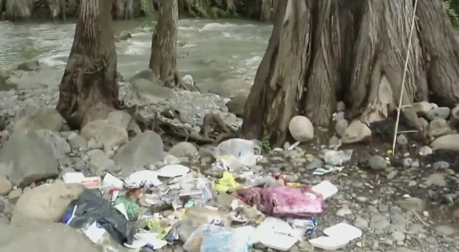 Visitantes Dejan Toneladas de Basura en Río Ramos | N+
