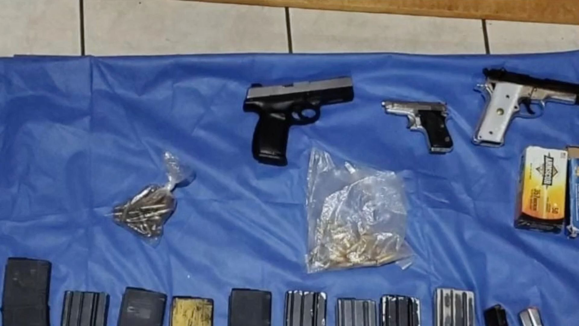 Operativo de Fiscalía Aseguró Armas, Droga y un Vehículo en Chihuahua | N+
